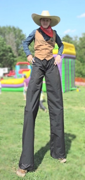 Stilt Walker - Ragland Productions Inc Clayton NC